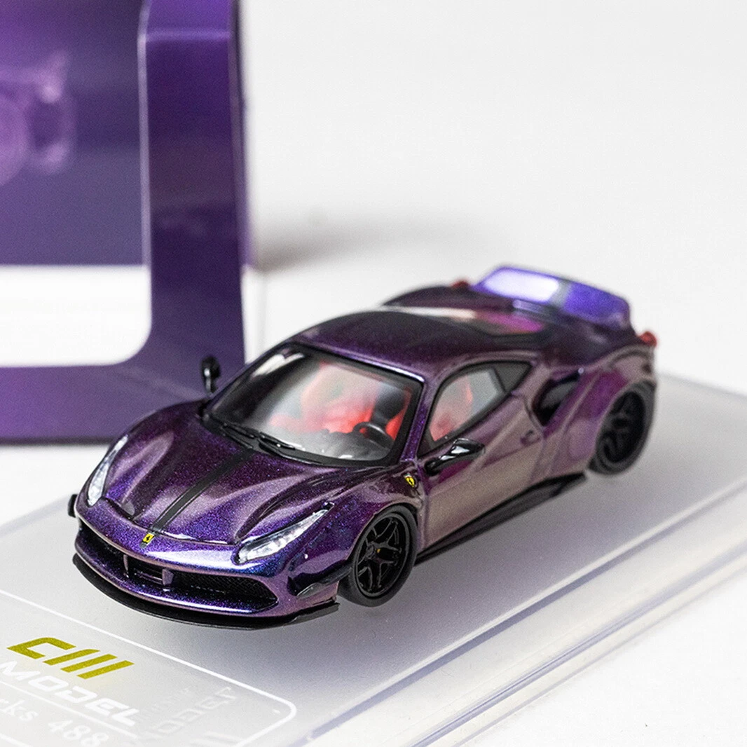 CM Model 1/64 Scale Ferrari 488 LBWK Chameleon | HW Bogotá