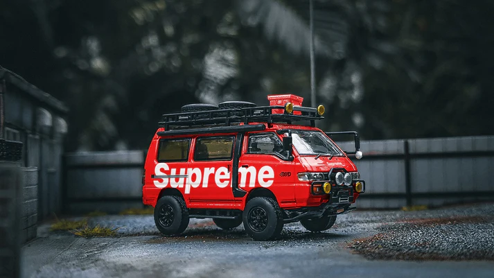 Autobots Models 1:64 Delica Star Wagon 4x4 Off Road Red Supreme Livery ...