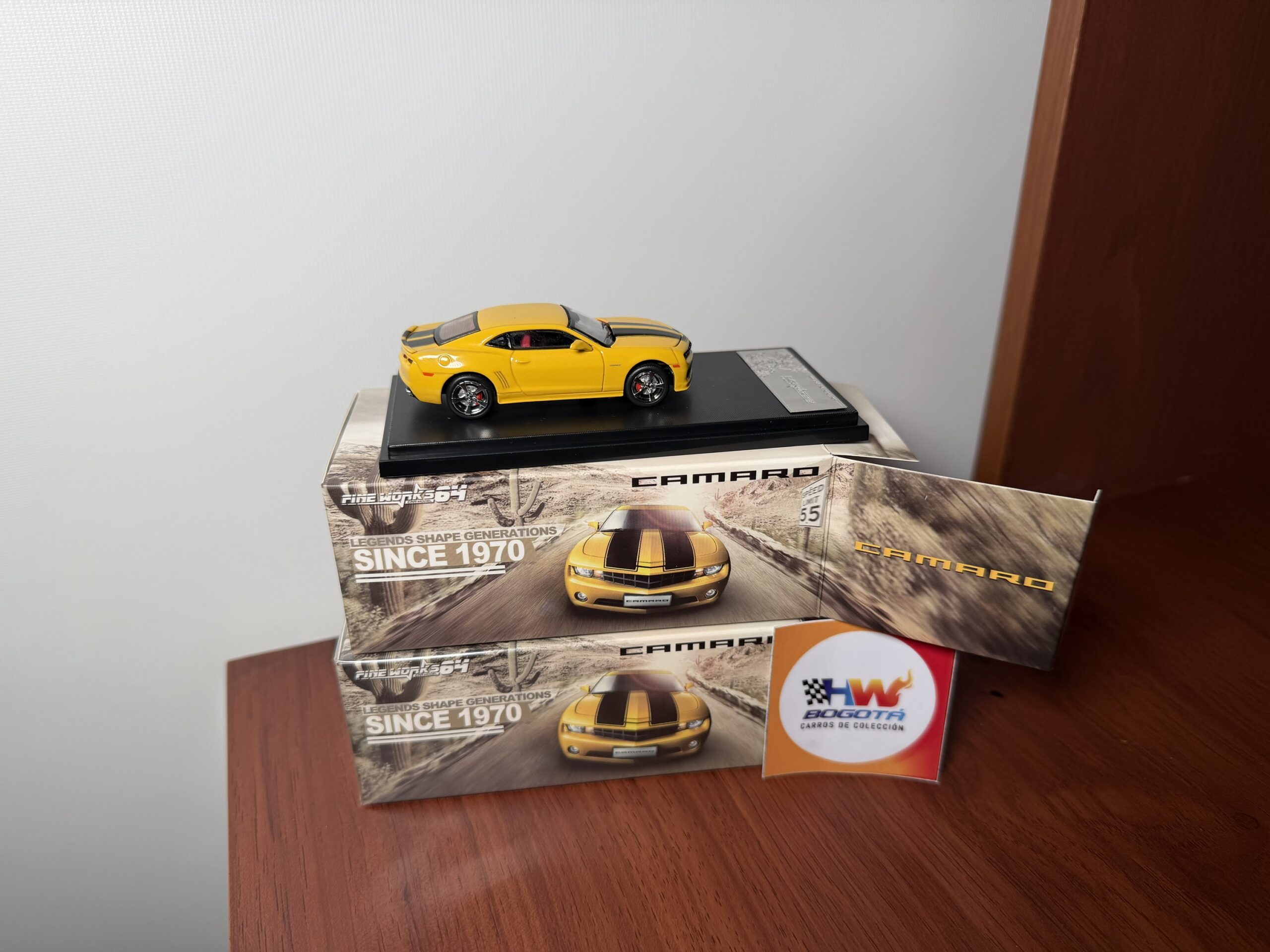 1:64 Fine Works64 Camaro MK5 con apertura de capó | HW Bogotá