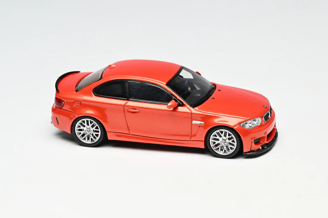 7CM Model 1:64 BMW 1M Coupe (E82) Naranja | HW Bogotá