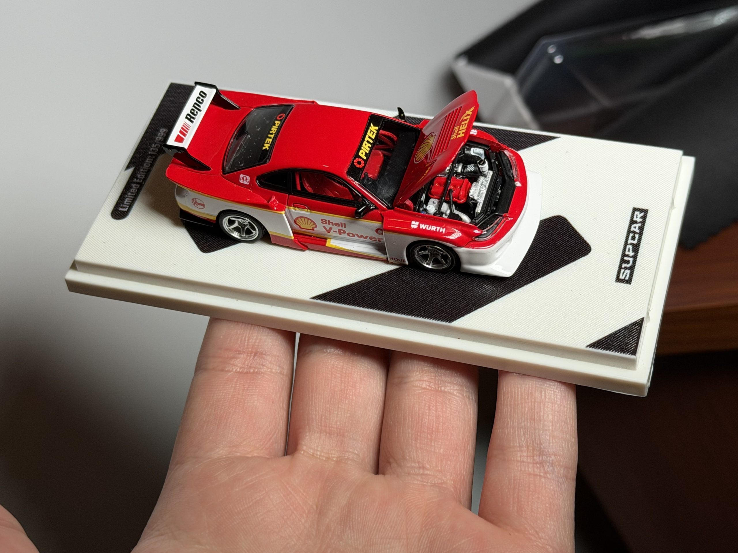 SUPCAR 1:64 Nissan Silvia S15 Shell con apertura de capó | HW Bogotá